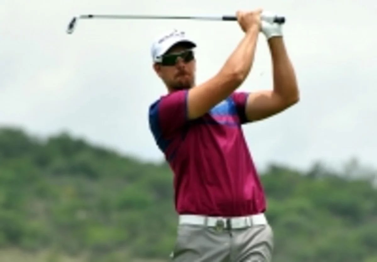 Stenson wins Golf Writers Trophy - Golf Clothing Journal